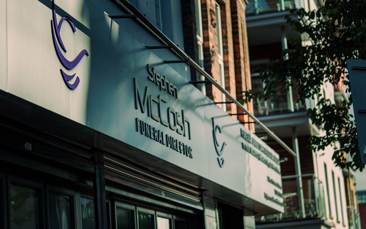Newtownards Road Belfast | Stephen McCosh Funeral Director